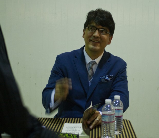 Author Sherman Alexie Lights Up Women's Building - Mission Local