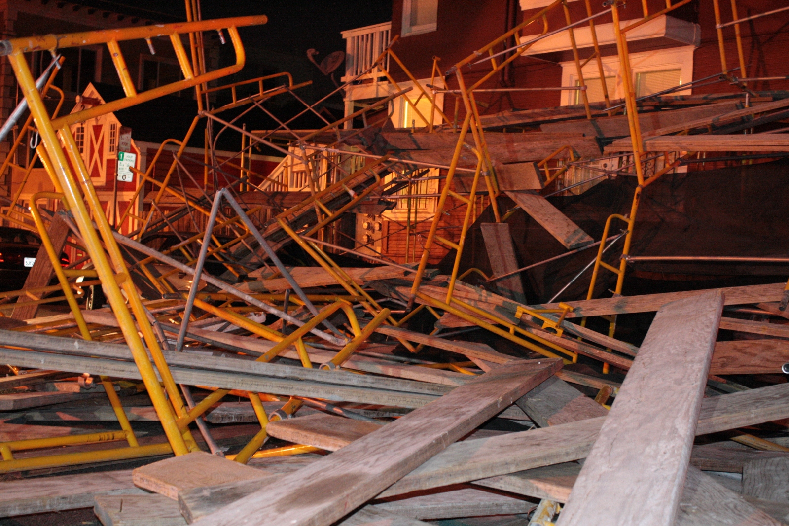 Strong Winds Fell Scaffolding - Mission Local