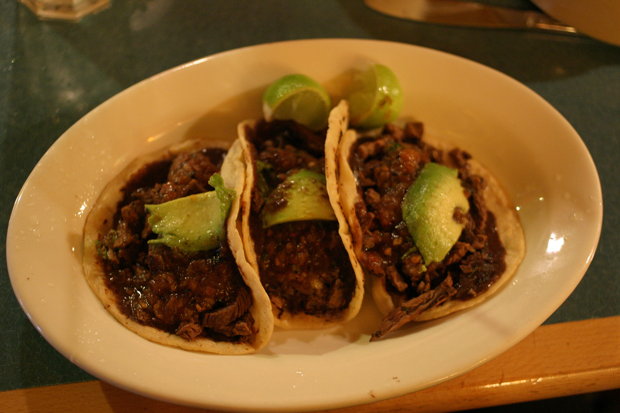 La Comida Loca: Poc Chuc - Mission Local