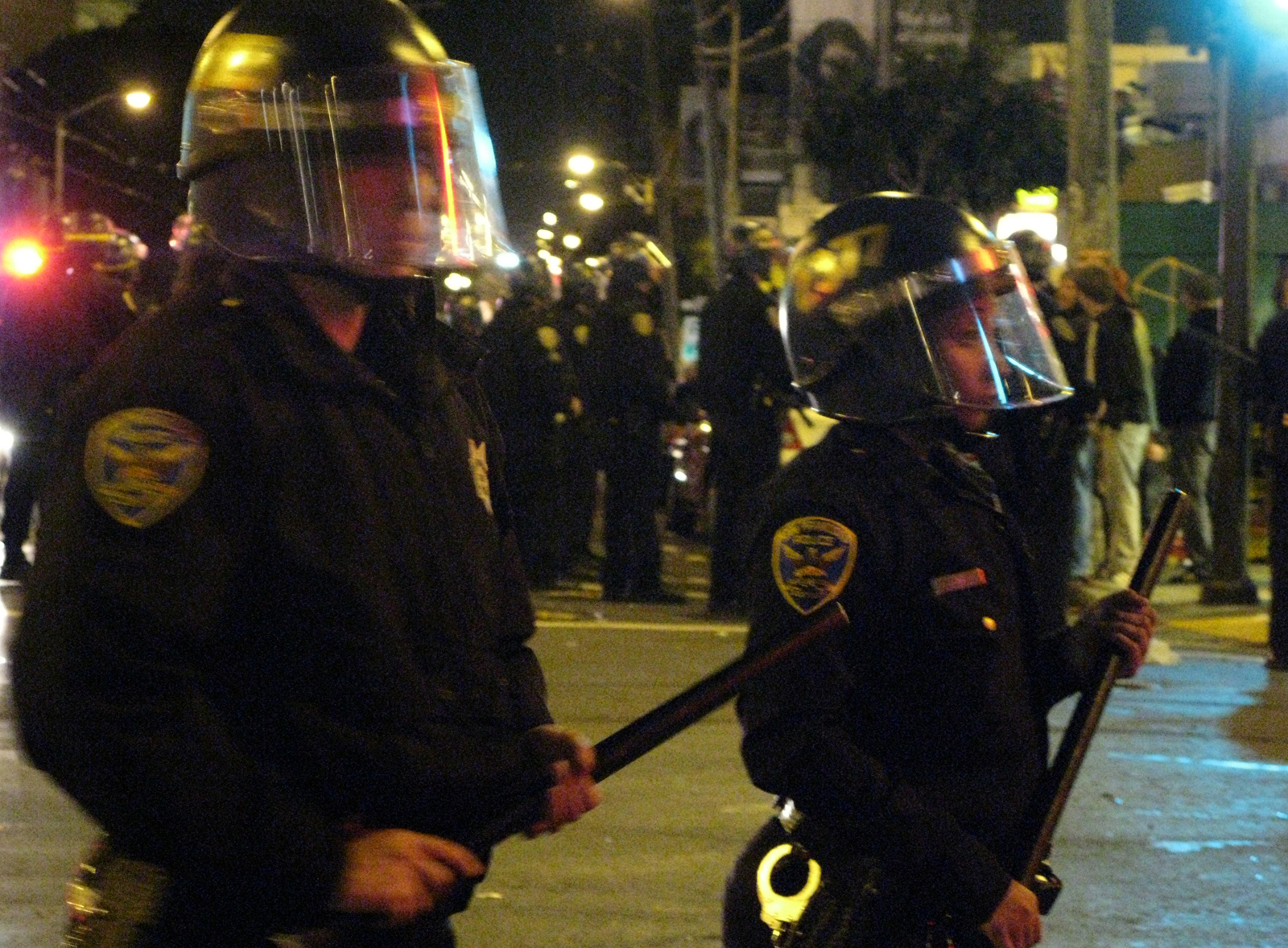Police Take Over 16th and Valencia - Mission Local