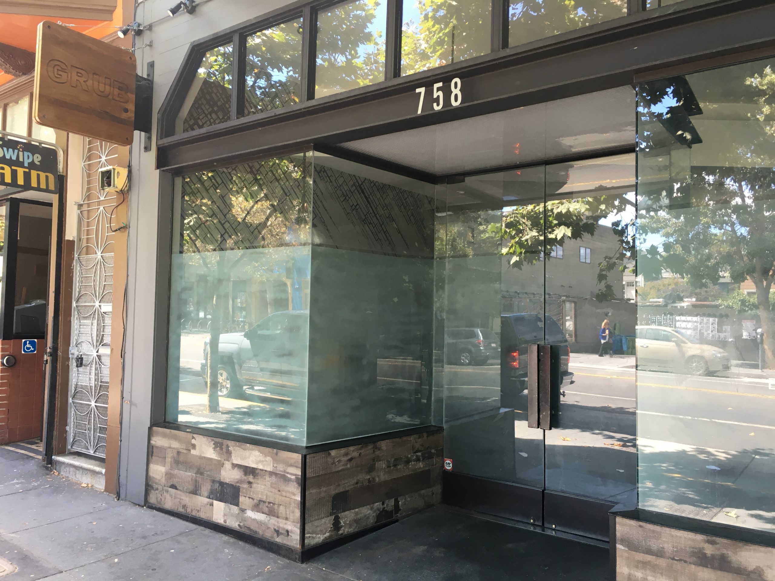 Grub Restaurant on Valencia Street Shutters - Mission Local