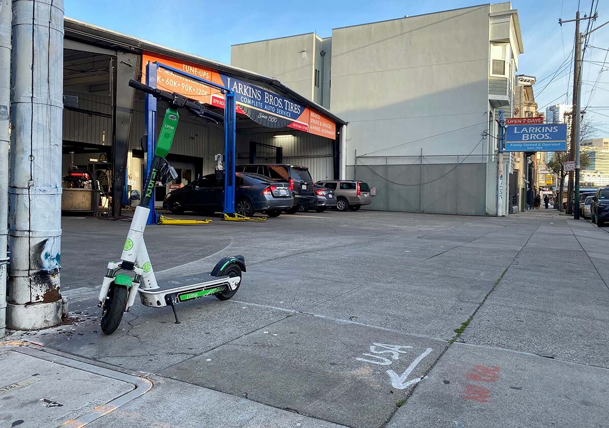 Scooter and road map - Mission Local