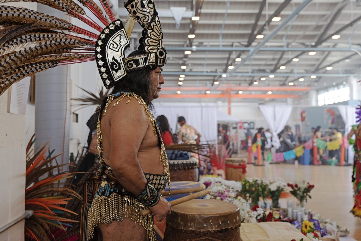 Photos: Aztec Dancers in the Mission - Mission Local
