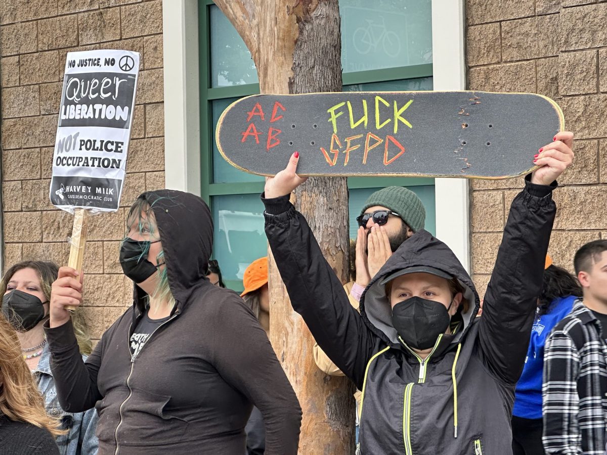 Dozens protest SFPD mass arrest targeting Dolores Park hill bomb