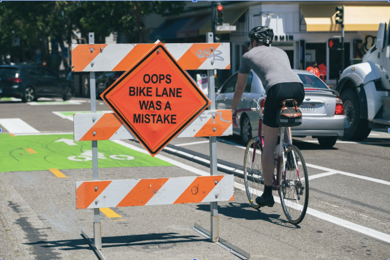 'We regret this bike lane:' SF cyclist adds new signs on Valencia Street
